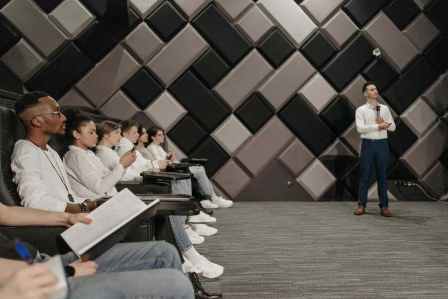 Communication Breakdown: Common Pitfalls and How to Avoid Them - Voiceplace