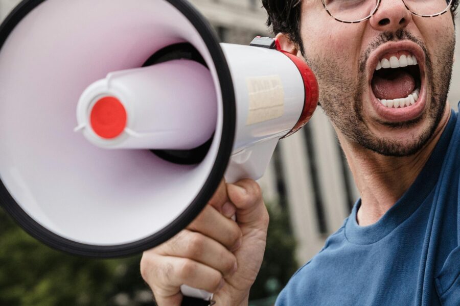 How to Speak Slowly and Clearly - Voiceplace