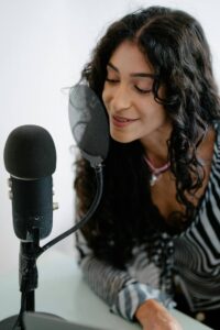 11 Healthy Habits to Take Care of Your Voice - Voiceplace