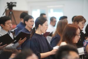 7 Expert Tips for Maintaining Vocal Health - Voiceplace