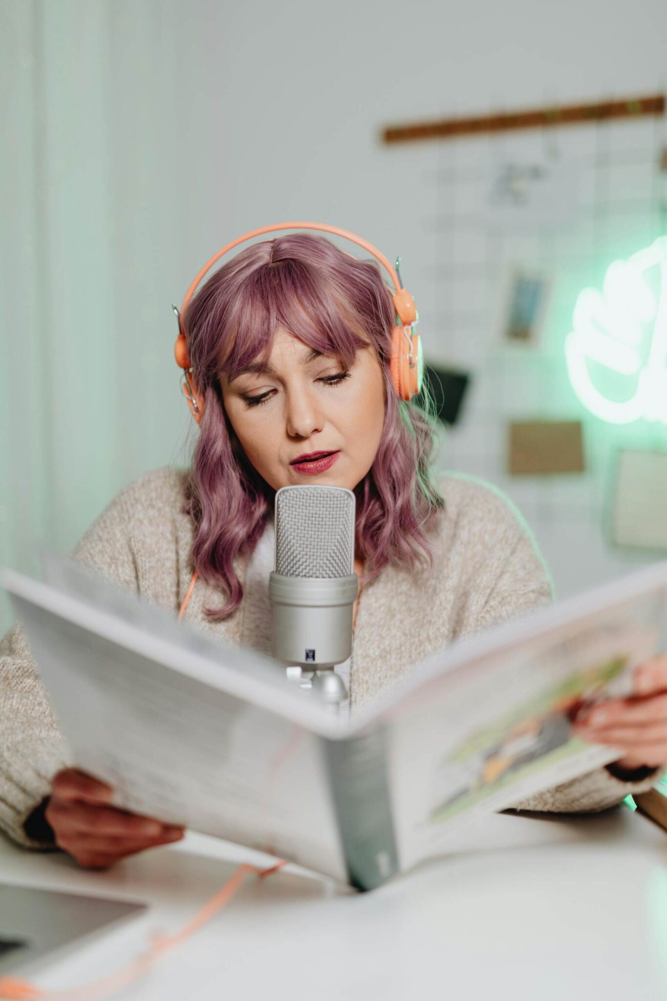 How to Improve Your Tone of Voice: Pro Tips - Voiceplace