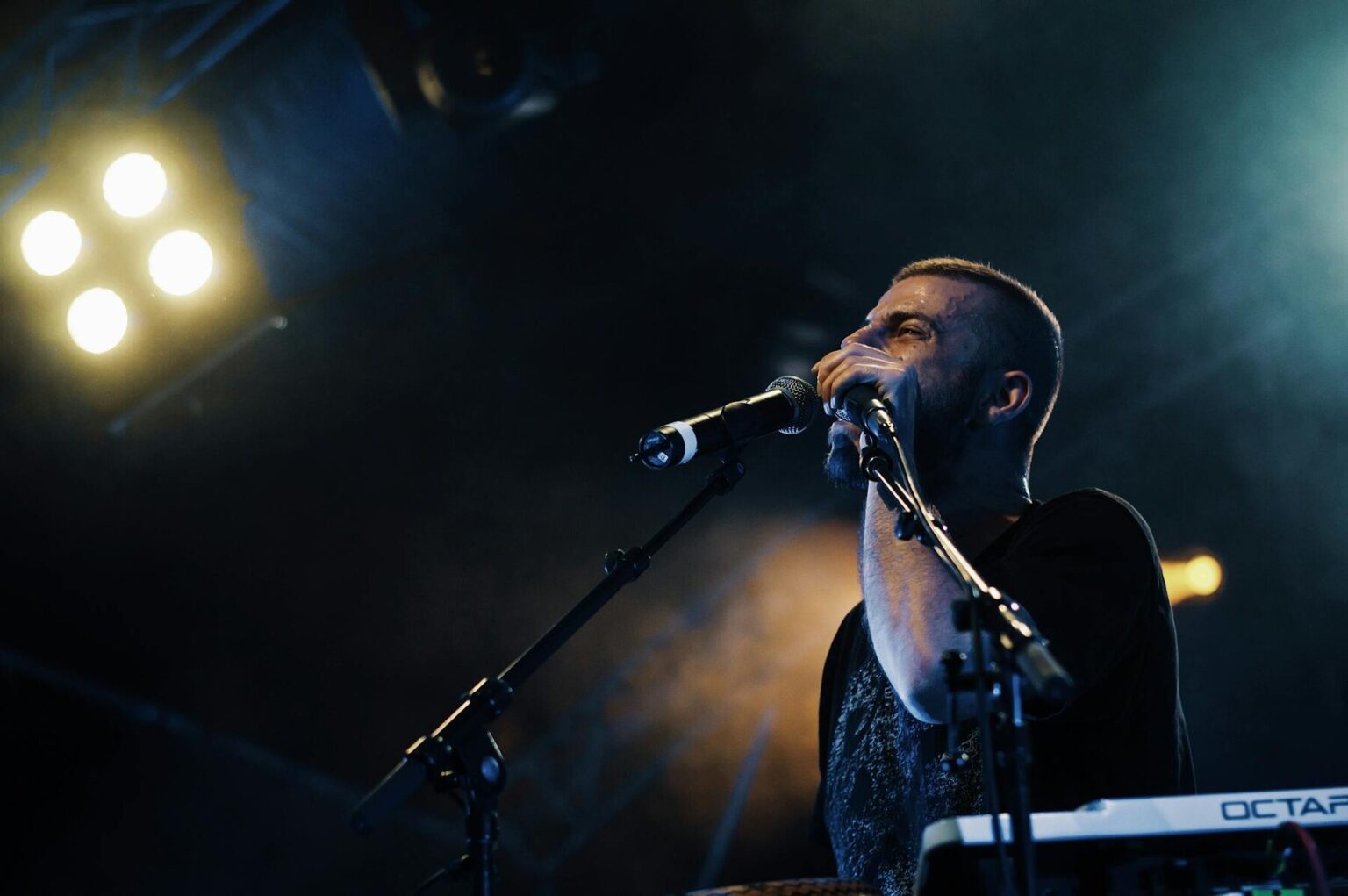 Expert Tips for Male Singers: How to Instantly Improve Your Voice ...