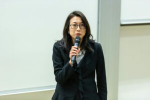 Pitch vs Volume: Understanding Their Role in Speech - Voiceplace